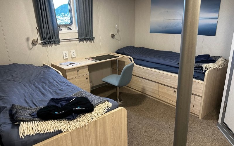 Virgo - Waterproof Expeditions